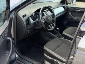 Grey Skoda Fabia 2019 in Riga, with an engine capacity of 1.00 L and mileage of 136 thousand km for 9280 €, photo 8 on AUTOMOTO.COM.LV