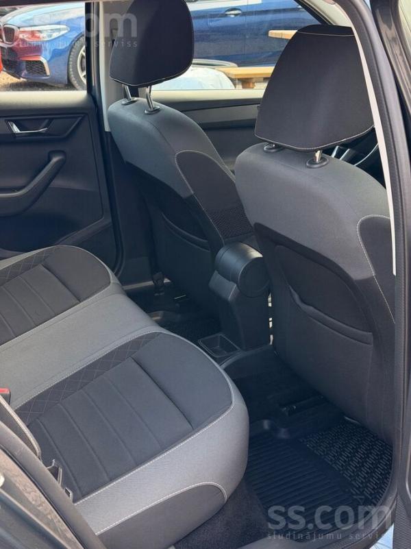 Pelēks Skoda Fabia 2019 Rīga, ar dzinēja tilpumu 1.00 L un nobraukumu 136 tūkst. km par 9280 €, foto 10 vietnē AUTOMOTO.COM.LV