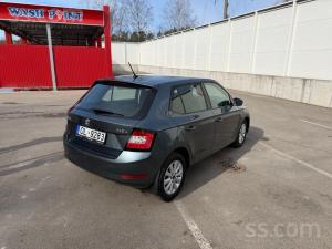 Grey Skoda Fabia 2019 in Riga, with an engine capacity of 1.00 L and mileage of 147 thousand km for 6800 €, photo 6 on AUTOMOTO.COM.LV