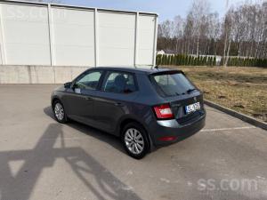 Grey Skoda Fabia 2019 in Riga, with an engine capacity of 1.00 L and mileage of 147 thousand km for 6800 €, photo 7 on AUTOMOTO.COM.LV