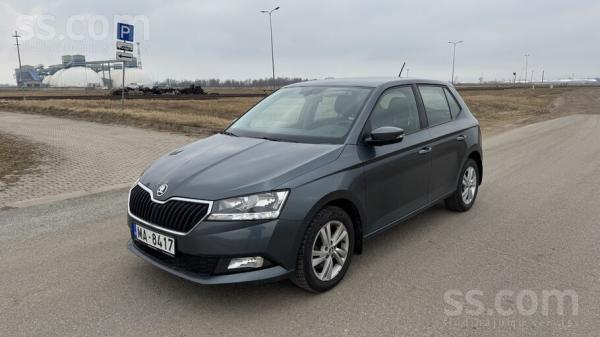 Grey Skoda Fabia 2019 in Riga, with an engine capacity of 1.00 L and mileage of 137 thousand km for 6120 €, photo 1 on AUTOMOTO.COM.LV