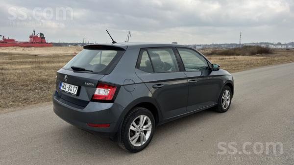 Grey Skoda Fabia 2019 in Riga, with an engine capacity of 1.00 L and mileage of 137 thousand km for 6120 €, photo 2 on AUTOMOTO.COM.LV