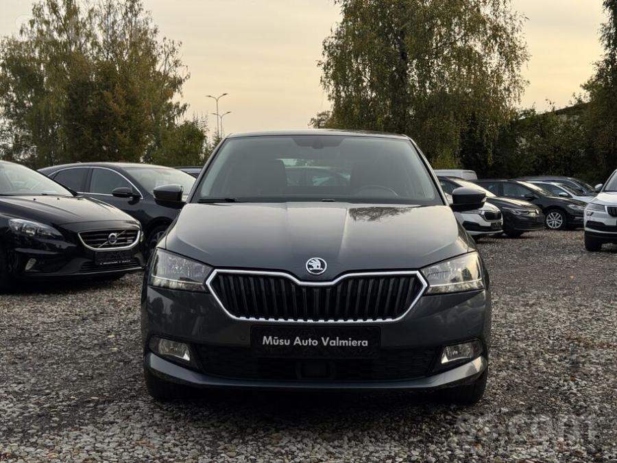 Pelēks Skoda Fabia 2019 Valmiera, ar dzinēja tilpumu 1.00 L un nobraukumu 211 tūkst. km par 7900 €, foto 3 vietnē AUTOMOTO.COM.LV