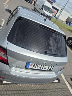 Grey Skoda Fabia 2020 in Vilnius, with an engine capacity of 1.00 L and mileage of 149 thousand km for 8200 €, photo 4 on AUTOMOTO.COM.LV