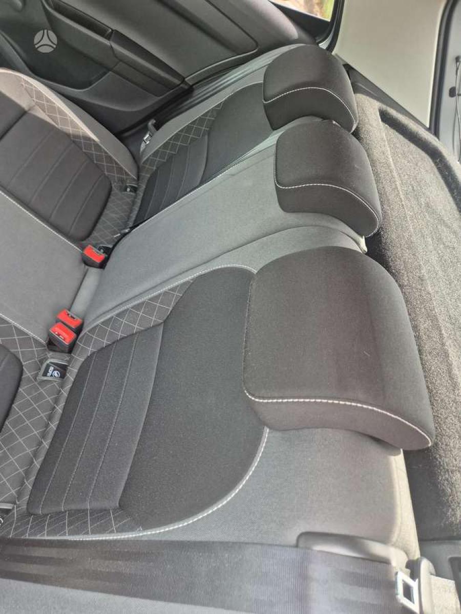Grey Skoda Fabia 2020 in Vilnius, with an engine capacity of 1.00 L and mileage of 149 thousand km for 8200 €, photo 6 on AUTOMOTO.COM.LV