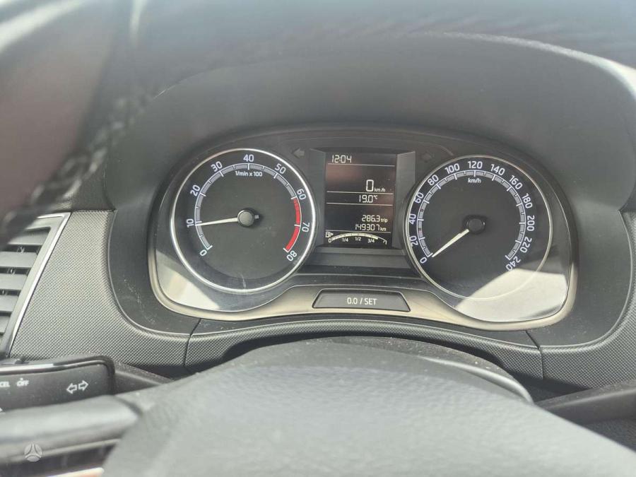 Grey Skoda Fabia 2020 in Vilnius, with an engine capacity of 1.00 L and mileage of 149 thousand km for 8200 €, photo 9 on AUTOMOTO.COM.LV