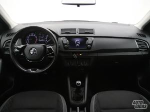 Grey Skoda Fabia 2021 in Vilnius, with an engine capacity of 1.00 L and mileage of 160 thousand km for 8799 €, photo 3 on AUTOMOTO.COM.LV