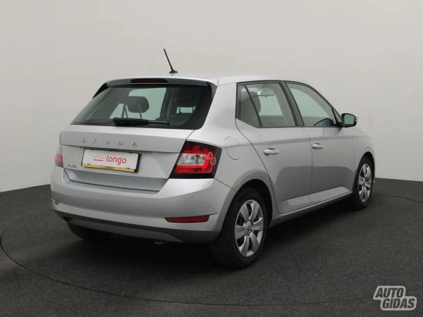 Pelēks Skoda Fabia 2021 Viļņa, ar dzinēja tilpumu 1.00 L un nobraukumu 160 tūkst. km par 8799 €, foto 8 vietnē AUTOMOTO.COM.LV