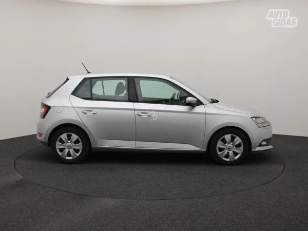 Pelēks Skoda Fabia 2021 Viļņa, ar dzinēja tilpumu 1.00 L un nobraukumu 160 tūkst. km par 8799 €, foto 9 vietnē AUTOMOTO.COM.LV