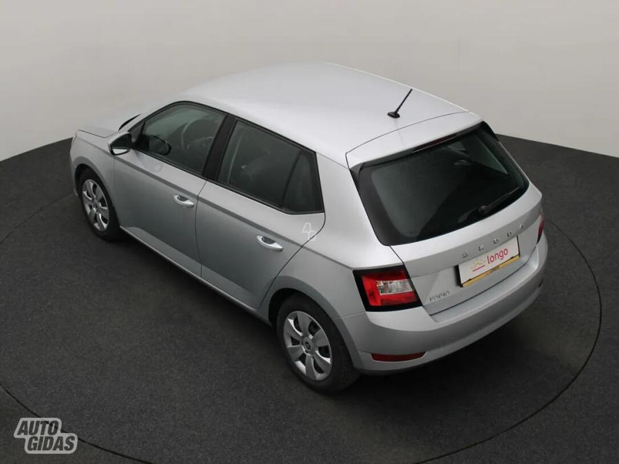 Grey Skoda Fabia 2021 in Vilnius, with an engine capacity of 1.00 L and mileage of 160 thousand km for 8799 €, photo 13 on AUTOMOTO.COM.LV