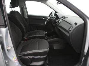 Grey Skoda Fabia 2021 in Vilnius, with an engine capacity of 1.00 L and mileage of 160 thousand km for 8799 €, photo 15 on AUTOMOTO.COM.LV