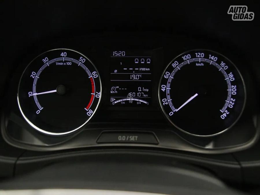 Grey Skoda Fabia 2021 in Vilnius, with an engine capacity of 1.00 L and mileage of 160 thousand km for 8799 €, photo 20 on AUTOMOTO.COM.LV