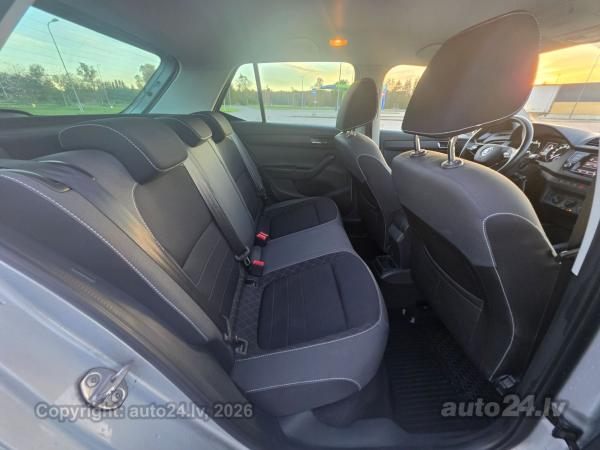 Skoda Fabia 2021 Kerdla vietnē Pelēks Skoda Fabia 2021 Kerdla, ar dzinēja tilpumu 1.00 L un nobraukumu 33 tūkst. km par 11000 €, foto 9 vietnē AUTOMOTO.COM.LV