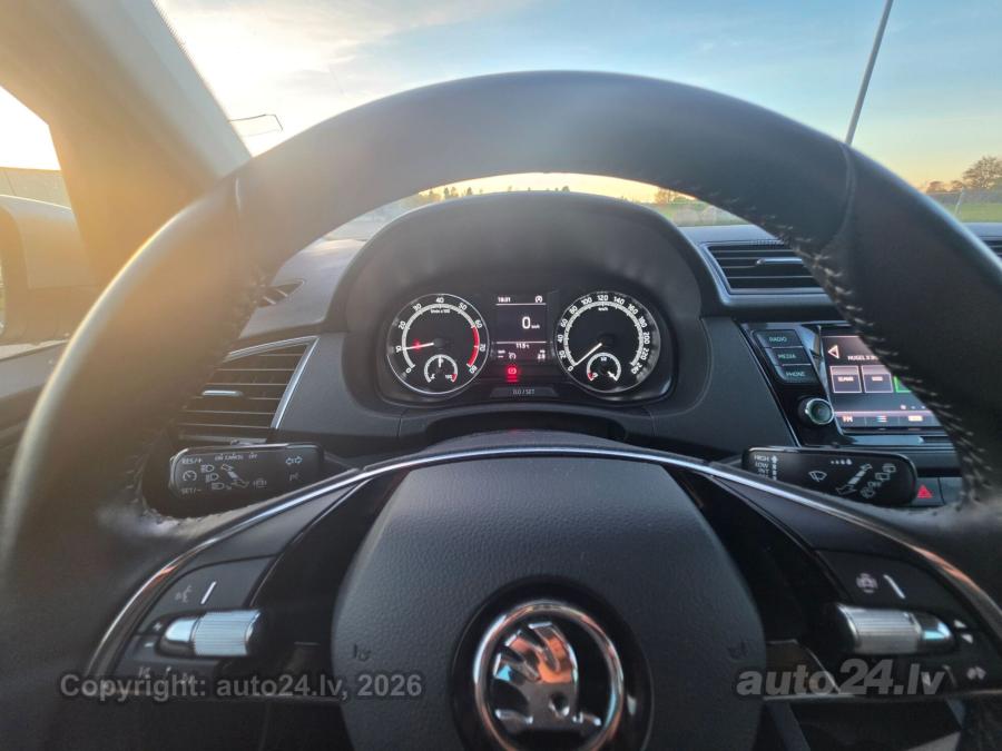 Серый Шкода Фабия 2021 в Кярдла, объемом двигателя 1.00 л и пробегом 33 тыс. км за 11000 €, фото 15 на AUTOMOTO.COM.LV