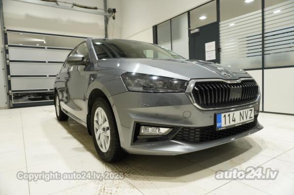 Grey Skoda Fabia 2022 in Tallinn, with an engine capacity of 1.00 L and mileage of 30 thousand km for 13900 €, photo 5 on AUTOMOTO.COM.LV