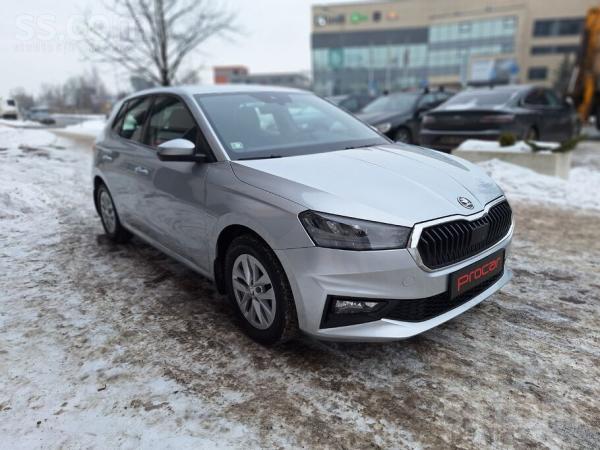Pelēks Skoda Fabia 2022 Rīga, ar dzinēja tilpumu 1.00 L un nobraukumu 147 tūkst. km par 8950 €, foto 7 vietnē AUTOMOTO.COM.LV