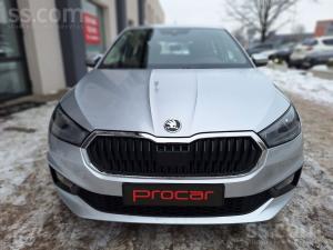 Серый Шкода Фабия 2022 в Рига, объемом двигателя 1.00 л и пробегом 147 тыс. км за 8950 €, фото 9 на AUTOMOTO.COM.LV