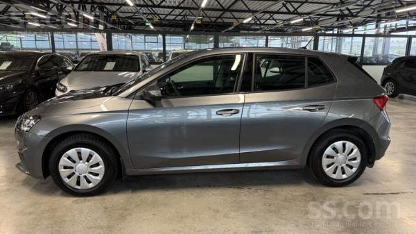 Grey Skoda Fabia 2022 in Riga, with an engine capacity of 1.00 L and mileage of 78 thousand km for 10900 €, photo 2 on AUTOMOTO.COM.LV