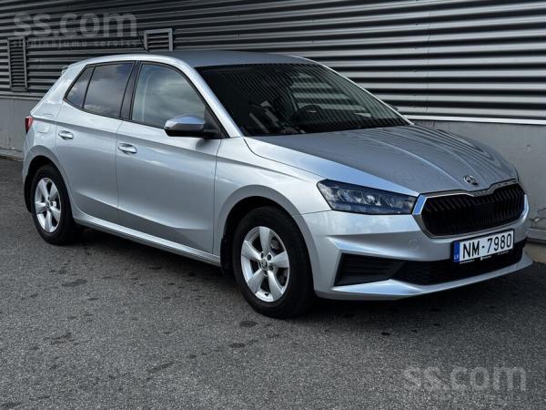 Grey Skoda Fabia 2023 in Riga, with an engine capacity of 1.00 L and mileage of 148 thousand km for 9900 €, photo 7 on AUTOMOTO.COM.LV