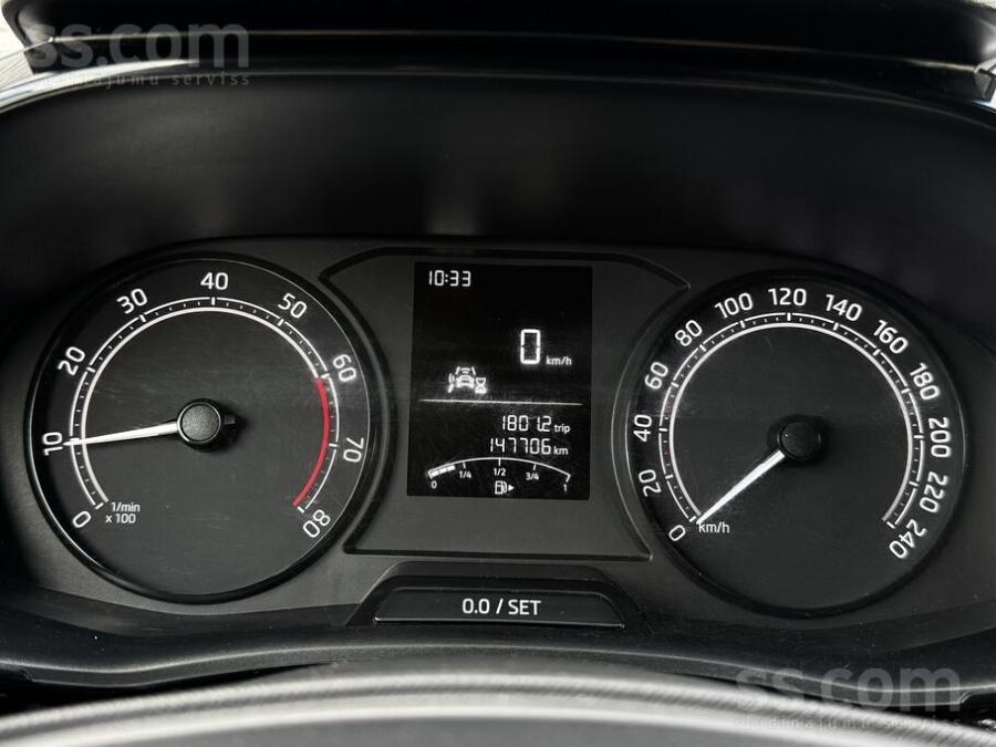 Grey Skoda Fabia 2023 in Riga, with an engine capacity of 1.00 L and mileage of 148 thousand km for 9900 €, photo 16 on AUTOMOTO.COM.LV