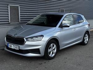 Grey Skoda Fabia 2023 in Riga, with an engine capacity of 1.00 L and mileage of 148 thousand km for 9900 €, photo  on AUTOMOTO.COM.LV