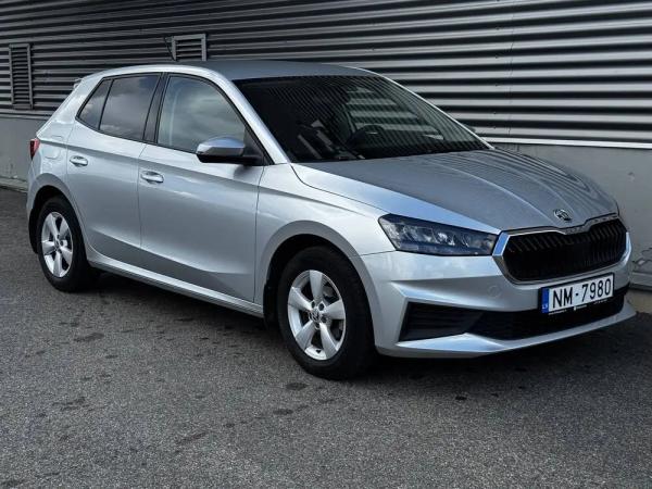 Grey Skoda Fabia 2023 in Riga, with an engine capacity of 1.00 L and mileage of 148 thousand km for 9900 €, photo 7 on AUTOMOTO.COM.LV