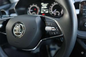 Pelēks Skoda Fabia 2023 Viļņa, ar dzinēja tilpumu 1.00 L un nobraukumu 164 tūkst. km par 11250 €, foto 20 vietnē AUTOMOTO.COM.LV