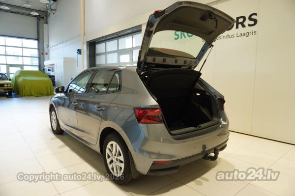 Grey Skoda Fabia 2023 in Tallinn, with an engine capacity of 1.00 L and mileage of 76 thousand km for 13900 €, photo 6 on AUTOMOTO.COM.LV