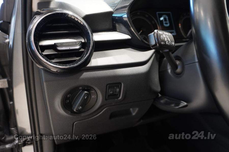 Grey Skoda Fabia 2023 in Tallinn, with an engine capacity of 1.00 L and mileage of 76 thousand km for 13900 €, photo 18 on AUTOMOTO.COM.LV
