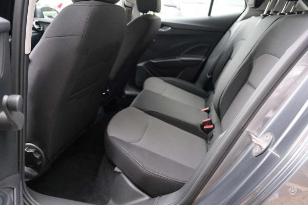 Pelēks Skoda Fabia 2023 Viļņa, ar dzinēja tilpumu 1.00 L un nobraukumu 139 tūkst. km par 11650 €, foto 8 vietnē AUTOMOTO.COM.LV