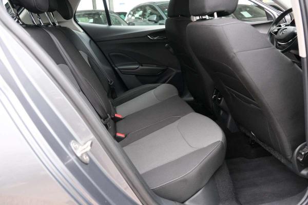 Pelēks Skoda Fabia 2023 Viļņa, ar dzinēja tilpumu 1.00 L un nobraukumu 139 tūkst. km par 11650 €, foto 9 vietnē AUTOMOTO.COM.LV