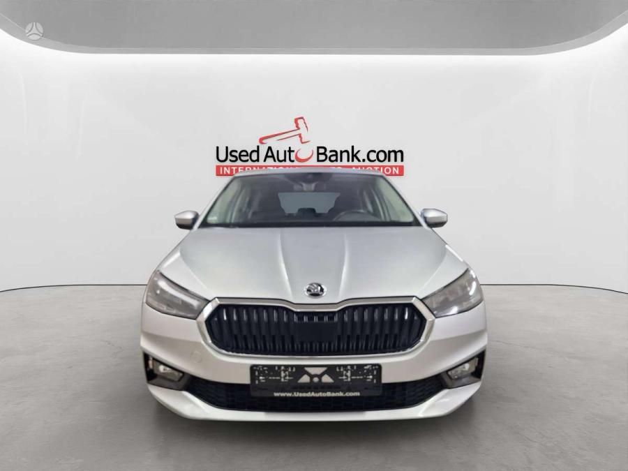 Pelēks Skoda Fabia 2023 Marijampole, ar dzinēja tilpumu 1.00 L un nobraukumu 143 tūkst. km par 9075 €, foto 3 vietnē AUTOMOTO.COM.LV
