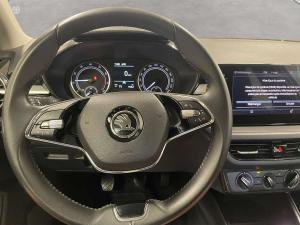 Pelēks Skoda Fabia 2023 Marijampole, ar dzinēja tilpumu 1.00 L un nobraukumu 143 tūkst. km par 9075 €, foto 9 vietnē AUTOMOTO.COM.LV