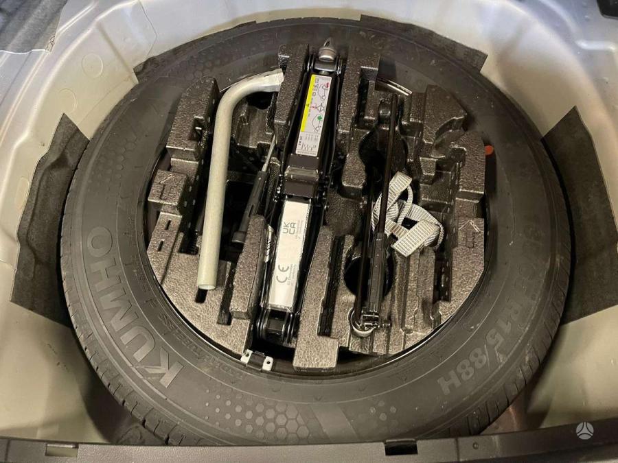 Pelēks Skoda Fabia 2023 Marijampole, ar dzinēja tilpumu 1.00 L un nobraukumu 143 tūkst. km par 9075 €, foto 14 vietnē AUTOMOTO.COM.LV