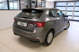 Pelēks Skoda Fabia 2023 Viļņa, ar dzinēja tilpumu 1.00 L un nobraukumu 111 tūkst. km par 11950 €, foto 3 vietnē AUTOMOTO.COM.LV