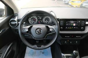 Pelēks Skoda Fabia 2023 Viļņa, ar dzinēja tilpumu 1.00 L un nobraukumu 111 tūkst. km par 11950 €, foto 6 vietnē AUTOMOTO.COM.LV