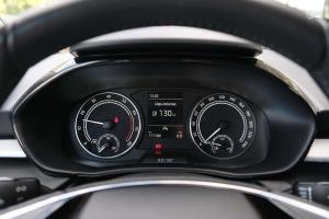 Pelēks Skoda Fabia 2023 Viļņa, ar dzinēja tilpumu 1.00 L un nobraukumu 111 tūkst. km par 11950 €, foto 7 vietnē AUTOMOTO.COM.LV