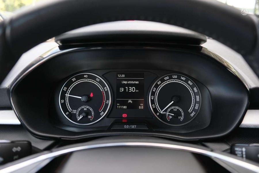 Pelēks Skoda Fabia 2023 Viļņa, ar dzinēja tilpumu 1.00 L un nobraukumu 111 tūkst. km par 11950 €, foto 7 vietnē AUTOMOTO.COM.LV