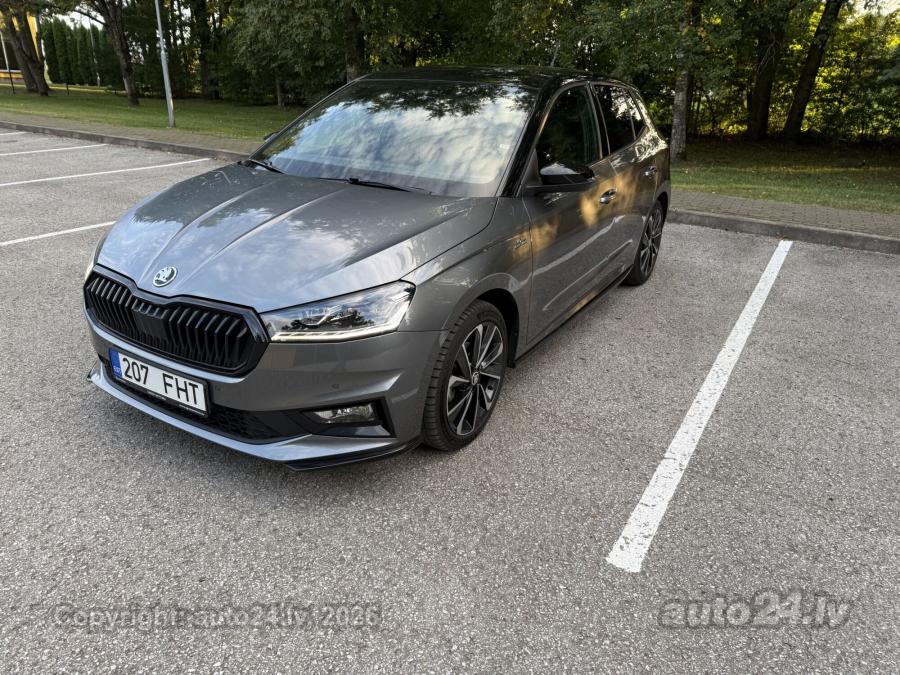 Pelēks Skoda Fabia 2023 Tallina, ar dzinēja tilpumu 1.00 L un nobraukumu 35 tūkst. km par 18300 €, foto 3 vietnē AUTOMOTO.COM.LV
