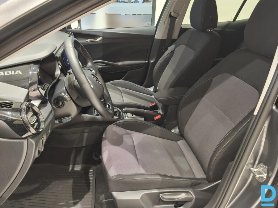 Pelēks Skoda Fabia 2024 Rīga, ar dzinēja tilpumu 1.00 L un nobraukumu 32 tūkst. km par 15990 €, foto 8 vietnē AUTOMOTO.COM.LV