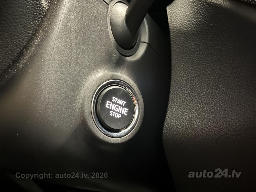Grey Skoda Fabia 2024 in Tallinn, with an engine capacity of 1.00 L and mileage of 41 thousand km for 16490 €, photo 18 on AUTOMOTO.COM.LV