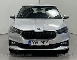 Grey Skoda Fabia 2024 in Tallinn, with an engine capacity of 1.00 L and mileage of 41 thousand km for 16490 €, photo 19 on AUTOMOTO.COM.LV