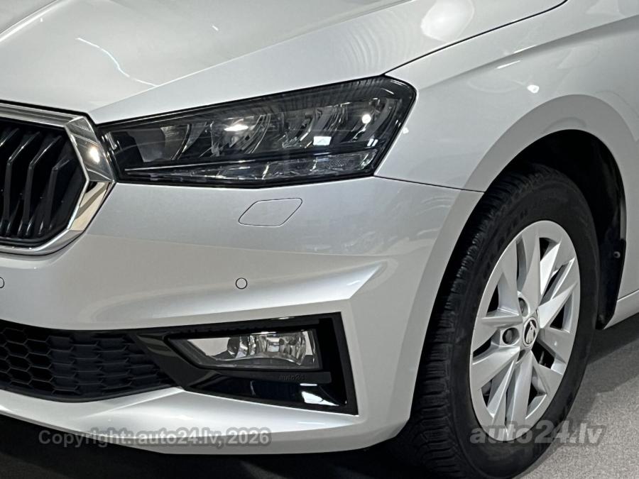 Grey Skoda Fabia 2024 in Tallinn, with an engine capacity of 1.00 L and mileage of 41 thousand km for 16490 €, photo 22 on AUTOMOTO.COM.LV