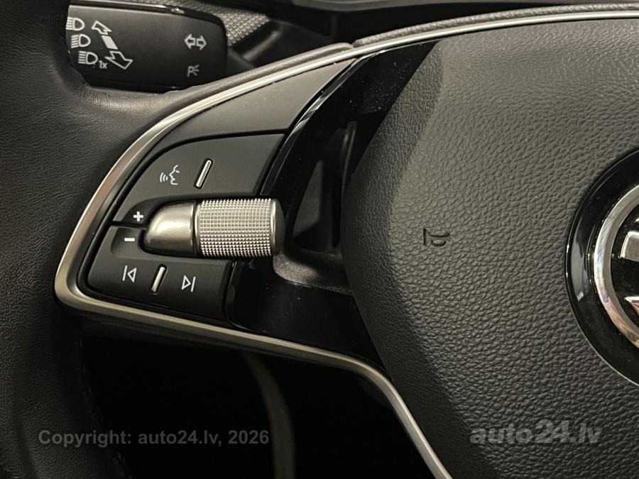 Grey Skoda Fabia 2024 in Tallinn, with an engine capacity of 1.00 L and mileage of 41 thousand km for 16490 €, photo 14 on AUTOMOTO.COM.LV