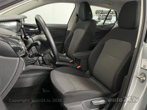 Grey Skoda Fabia 2024 in Tallinn, with an engine capacity of 1.00 L and mileage of 50 thousand km for 16490 €, photo 10 on AUTOMOTO.COM.LV