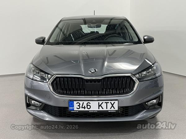 Grey Skoda Fabia 2024 in Tallinn, with an engine capacity of 1.00 L and mileage of 42 thousand km for 16490 €, photo 2 on AUTOMOTO.COM.LV