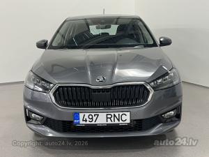 Серый Шкода Фабия 2024 в Таллин, объемом двигателя 1.00 л и пробегом 51 тыс. км за 16490 €, фото 3 на AUTOMOTO.COM.LV