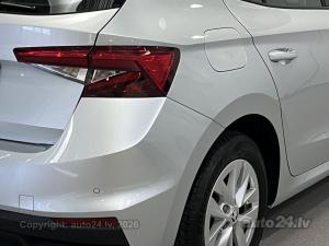 Pelēks Skoda Fabia 2024 Tallina, ar dzinēja tilpumu 1.00 L un nobraukumu 30 tūkst. km par 17490 €, foto 21 vietnē AUTOMOTO.COM.LV