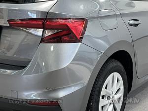 Pelēks Skoda Fabia 2024 Tallina, ar dzinēja tilpumu 1.00 L un nobraukumu 28 tūkst. km par 17490 €, foto 20 vietnē AUTOMOTO.COM.LV