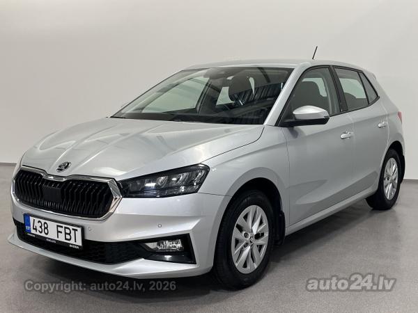 Skoda Fabia 2024 in Tallinn on AUTOMOTO.COM.LV Grey Skoda Fabia 2024 in Tallinn, with an engine capacity of 1.00 L and mileage of 43 thousand km for 15800 €, photo 1 on AUTOMOTO.COM.LV